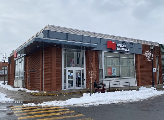 Un nouvel immeuble de trois étages pour la Banque Nationale - CJSO